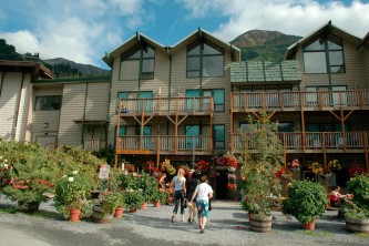 Girdwood | Best Ways to Experience this Year-Round… | ALASKA.ORG