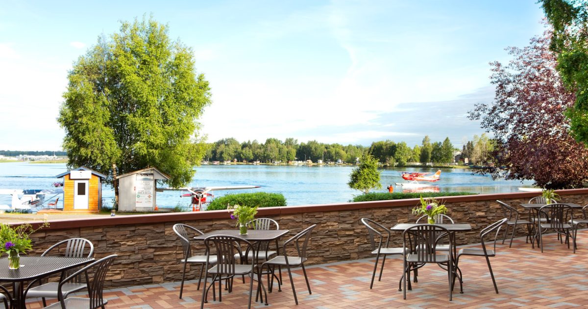 Flying Machine Restaurant | ALASKA.ORG