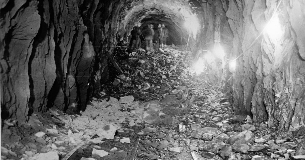 Anton Anderson Memorial Tunnel History | ALASKA.ORG