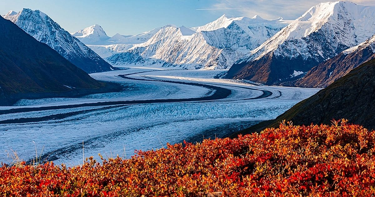 Michael DeYoung Custom Photography Tours in Alaska | ALASKA.ORG