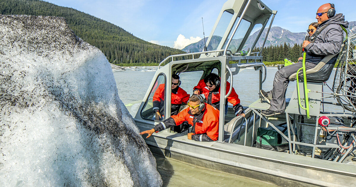 Juneau Riverboat and Jetboat Tours | ALASKA.ORG