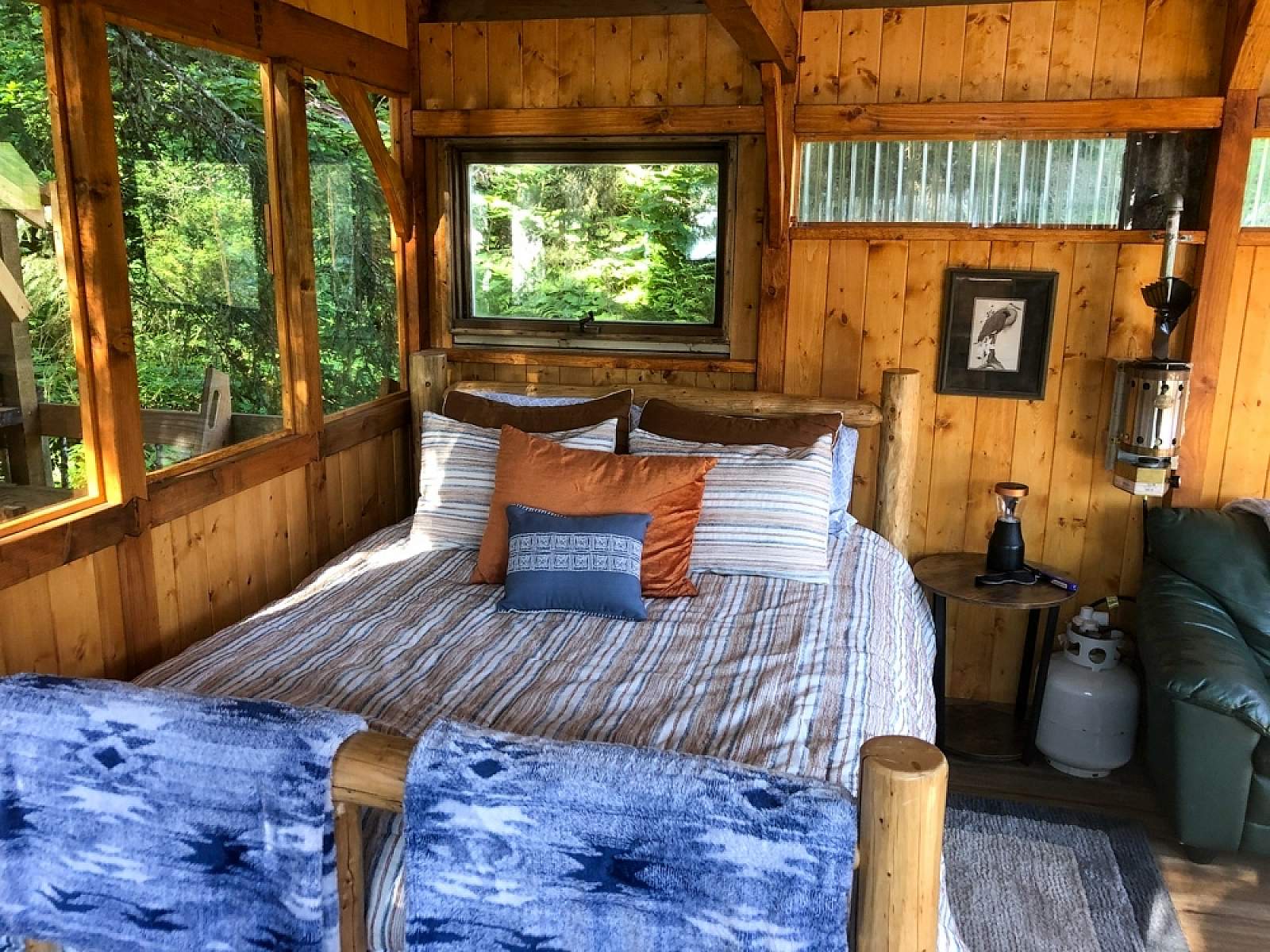 Treehouse Cove Wilderness Lodge | | ALASKA.ORG