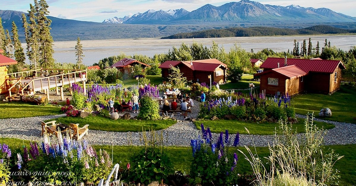 Ultima Thule Lodge + Iniakuk Lake Wilderness Lodge | ALASKA.ORG