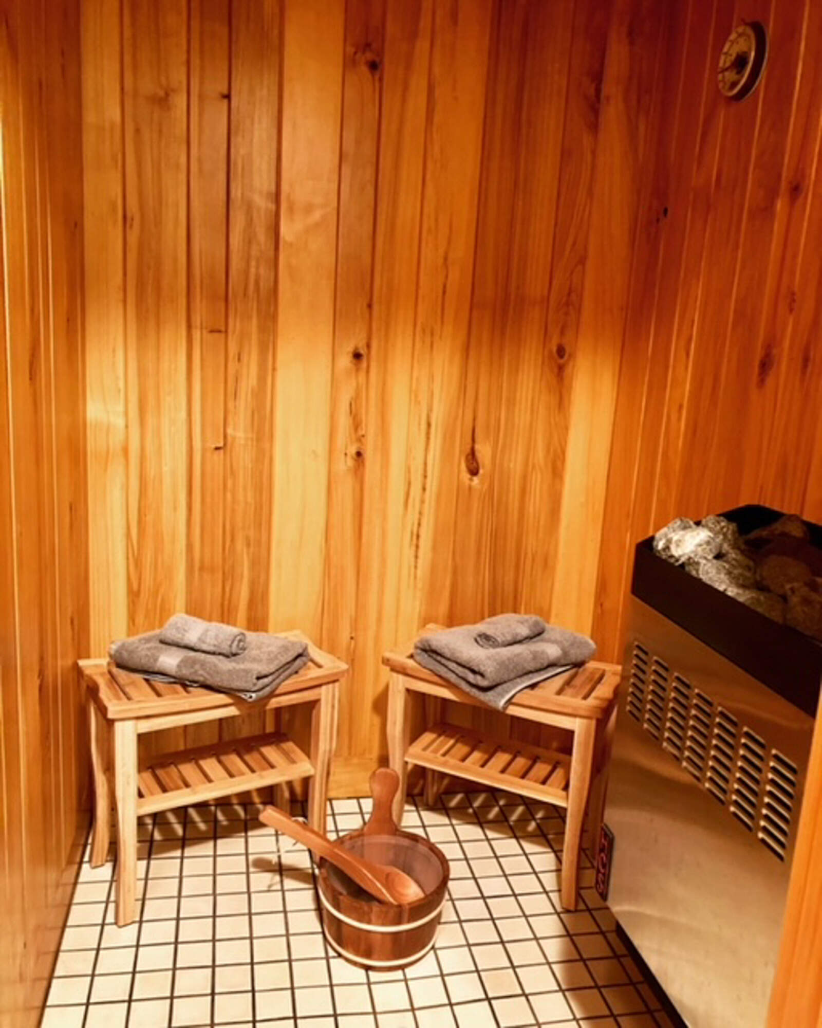 Willow Aviator Lodge | Vacation Rental outside of… | ALASKA.ORG
